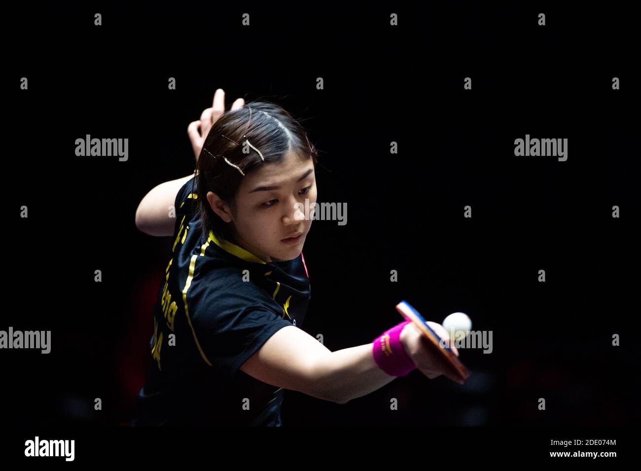 Feng meng hi-res stock photography and images - Alamy