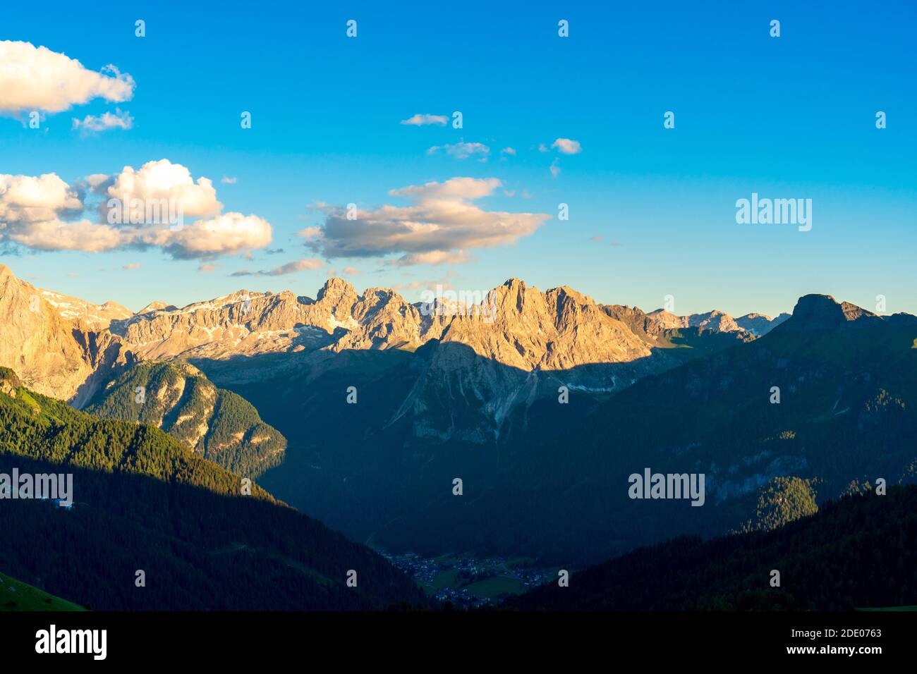 Wonderful landscape of Dolomite Alps during sunset. Dolomites, Italy ...