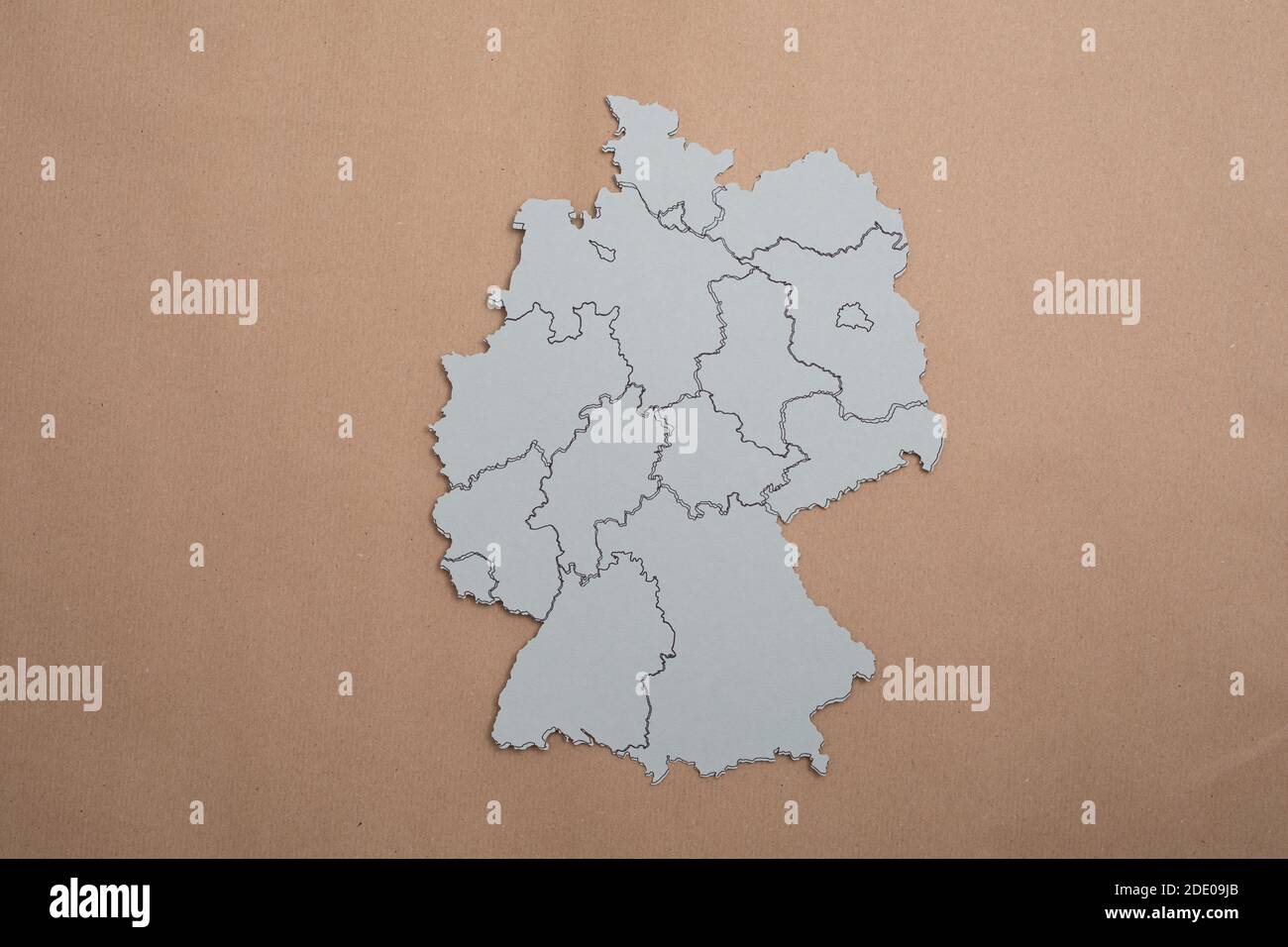 Paper map deutschland hi-res stock photography and images - Alamy