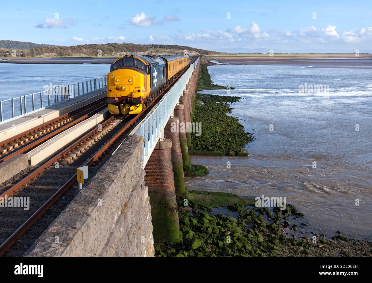 Direct rail Services class 37 locomotive 37407 crossing Levens viaduct ...