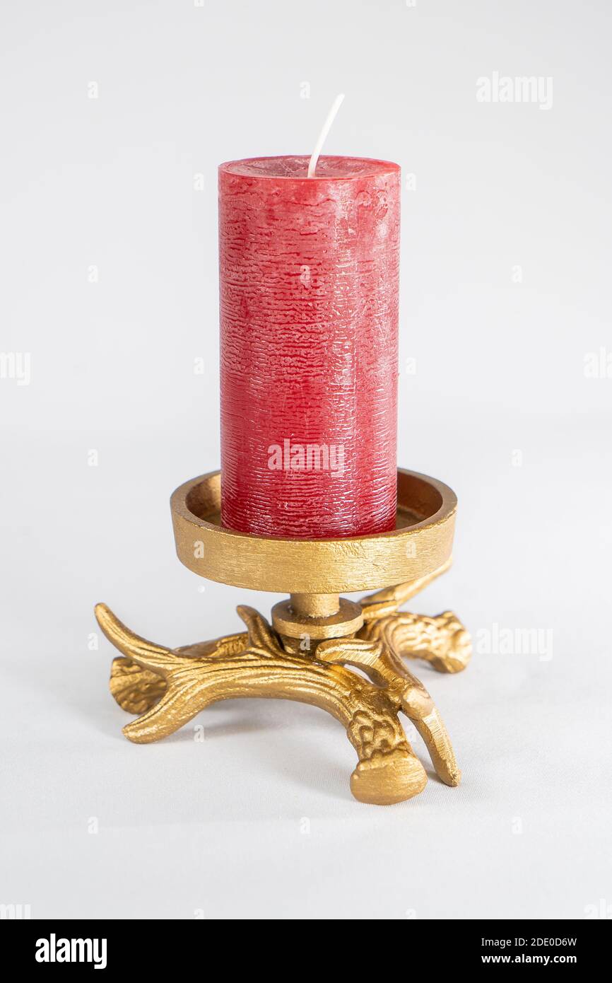 Advent wreath with silver ribbons Stock Photo - Alamy