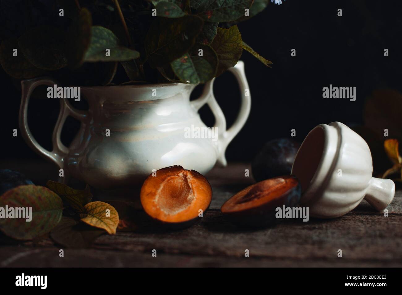 Plum cut in half hi-res stock photography and images - Alamy