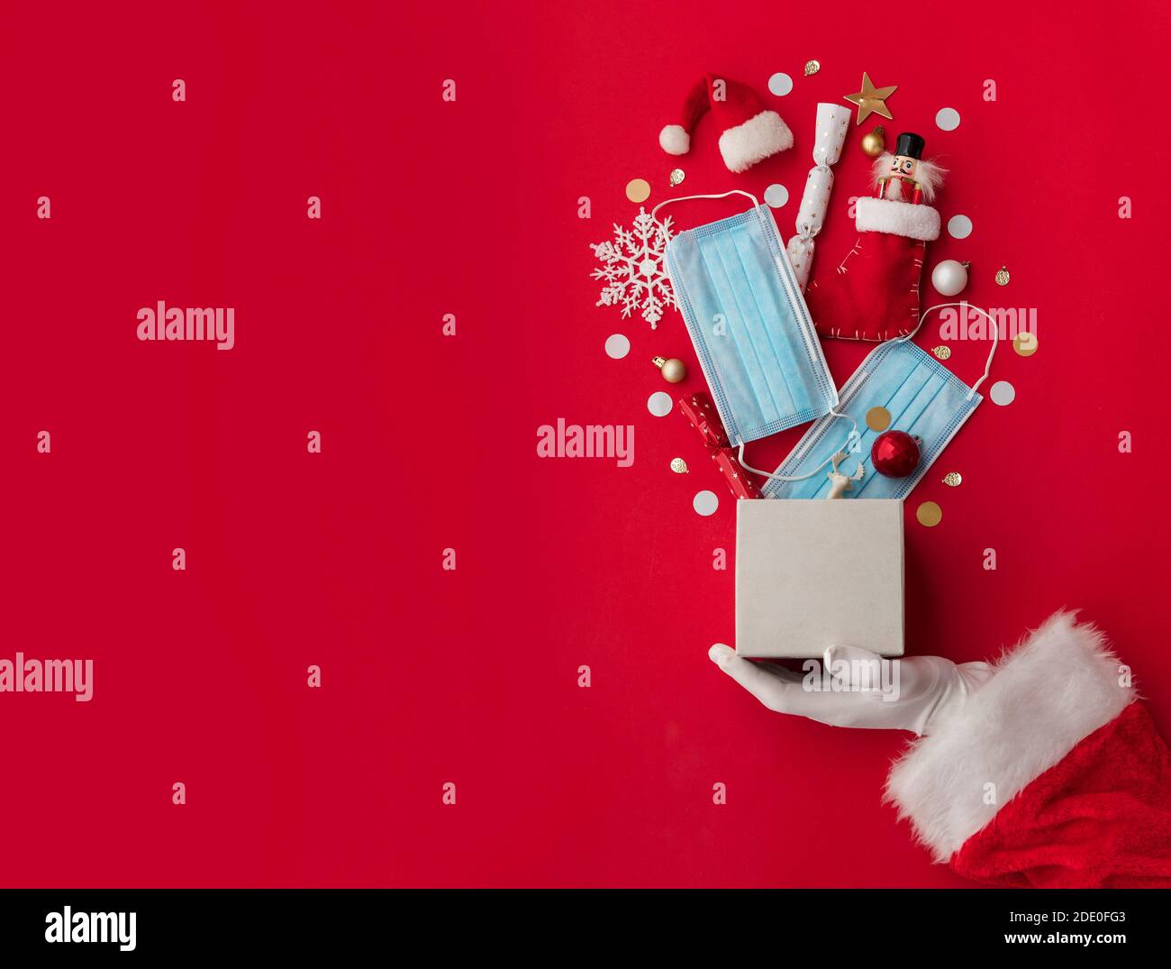 Santa masks hi-res stock photography and images - Alamy