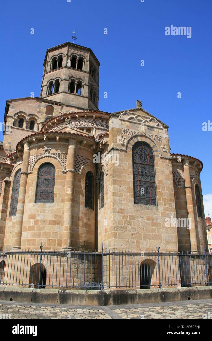 Church abbey of saint austremoine hi-res stock photography and images ...