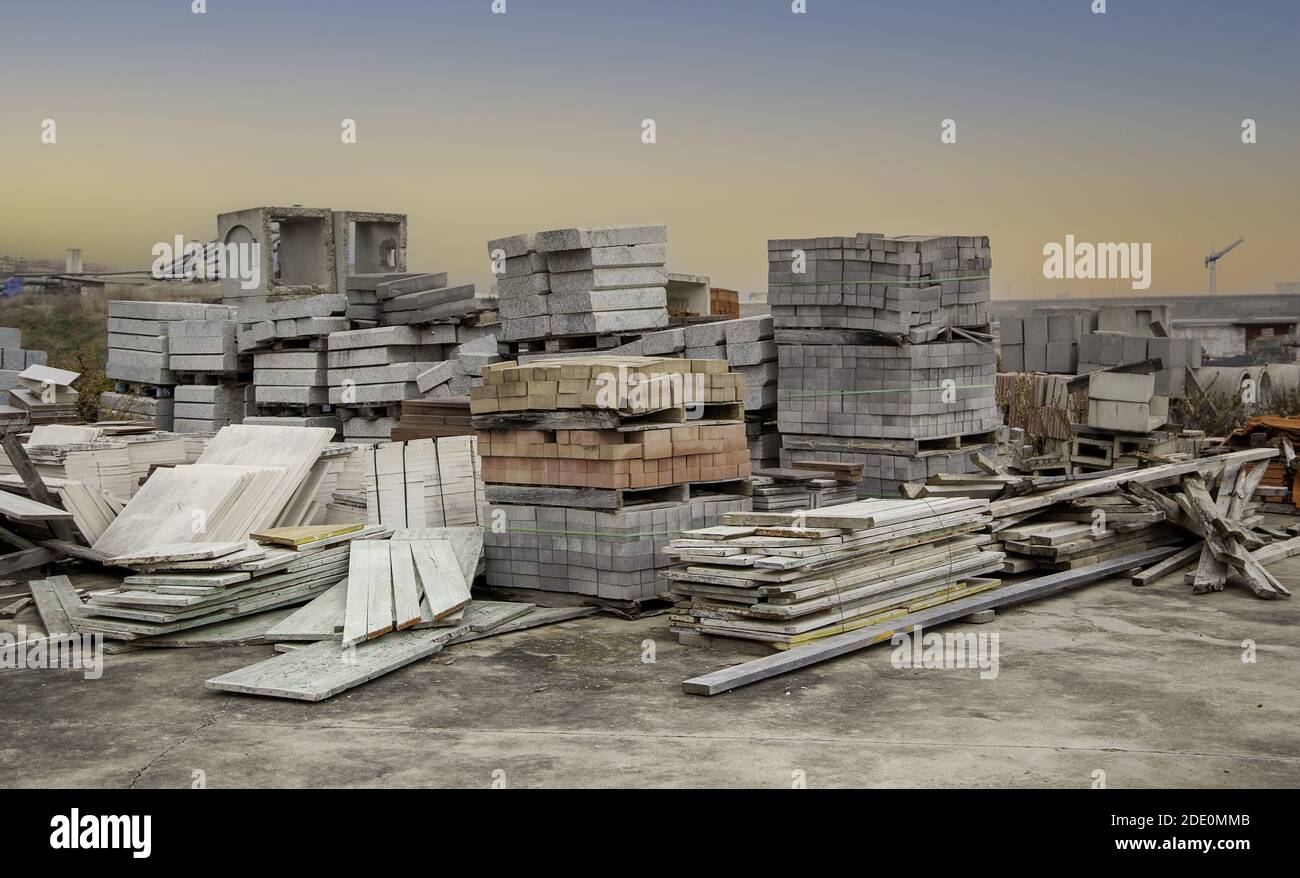 Square cement blocks hi-res stock photography and images - Alamy