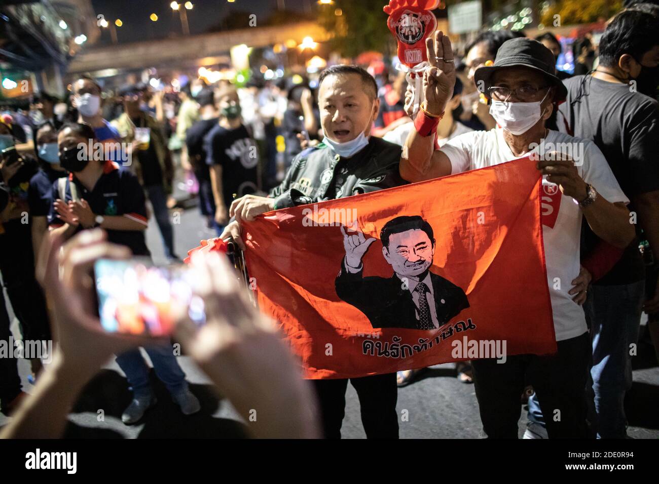 Anti thaksin hi-res stock photography and images - Alamy