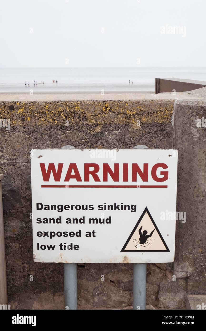 Sinking mud sign hi-res stock photography and images - Alamy