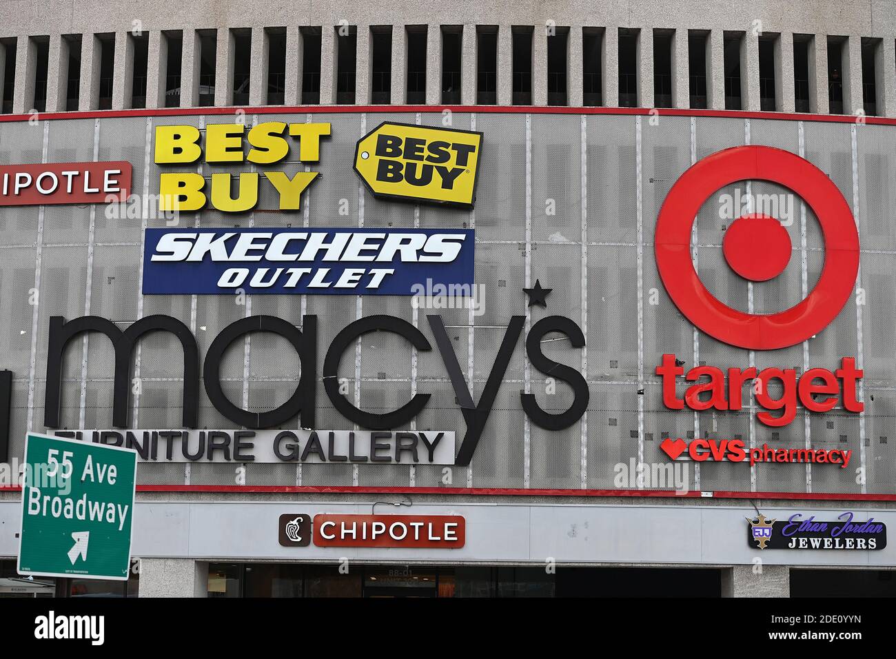 Store logos hi-res stock photography and images - Alamy