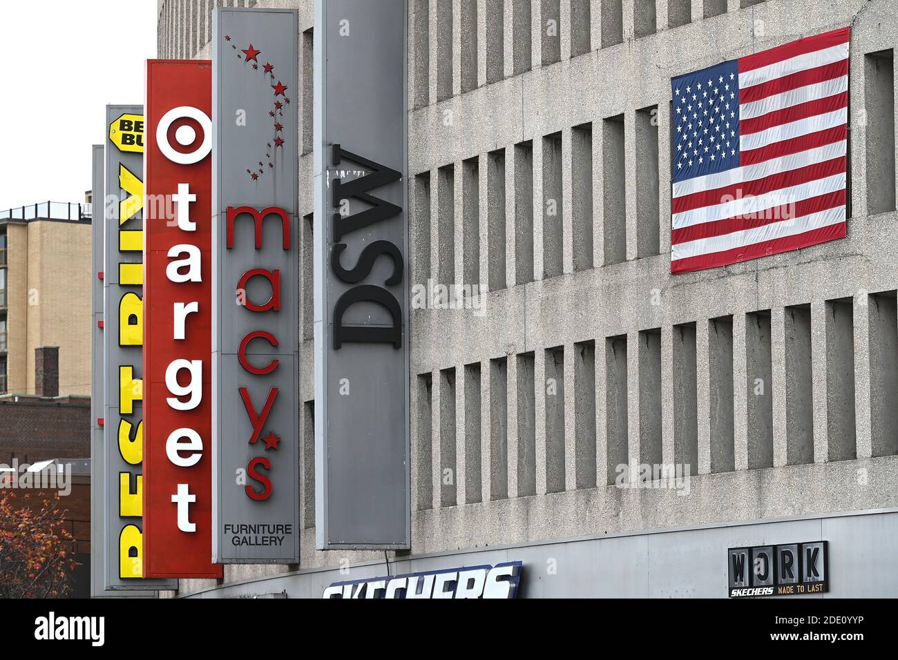 Cdc logos hi-res stock photography and images - Alamy