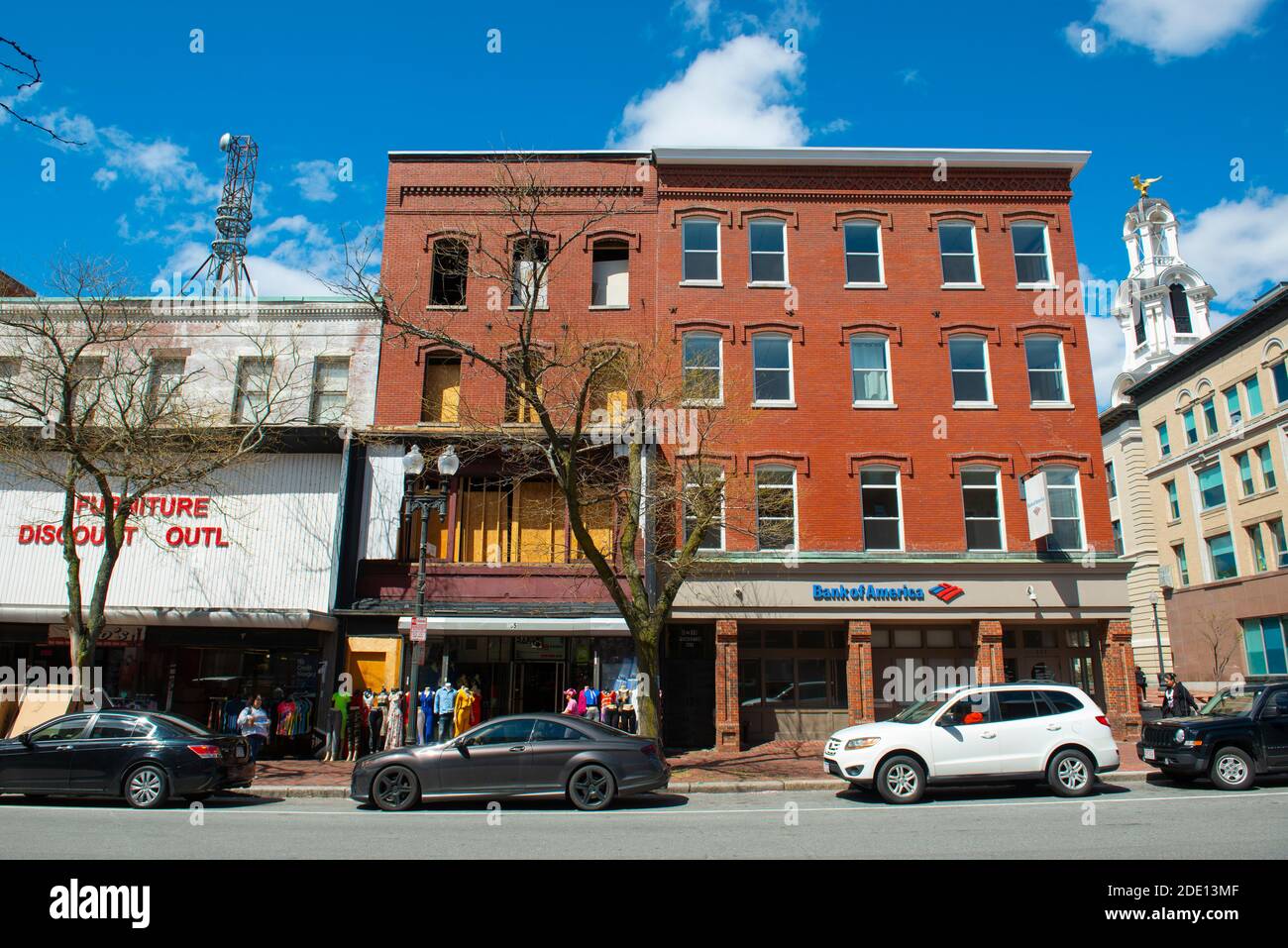 Historic comercial buildings on Essex Street between Appleton Street ...