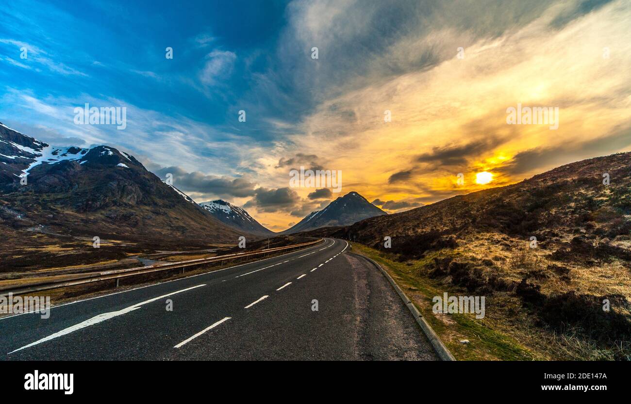 Highway in scottish highlands hi-res stock photography and images - Alamy