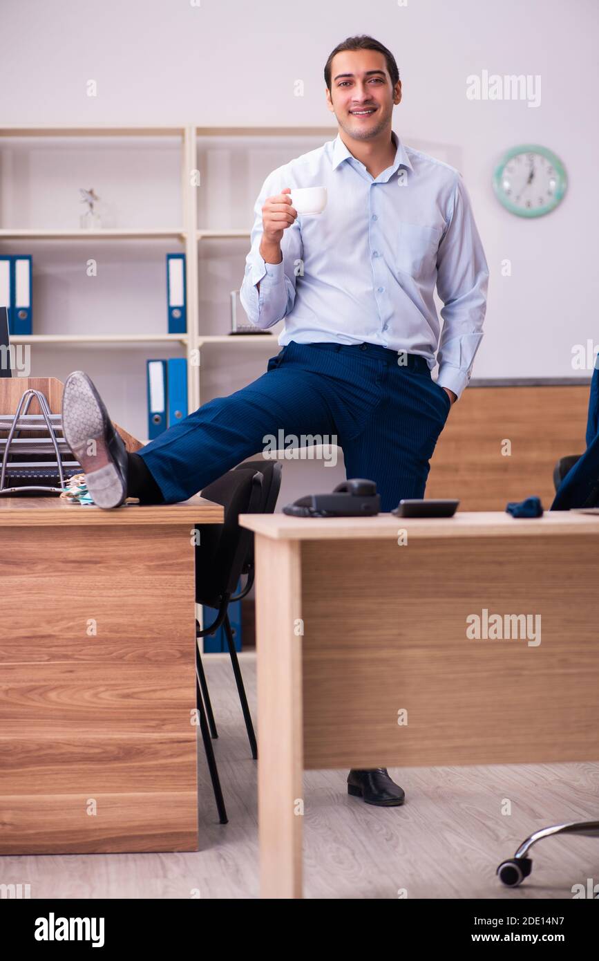 Physical workload hi-res stock photography and images - Alamy