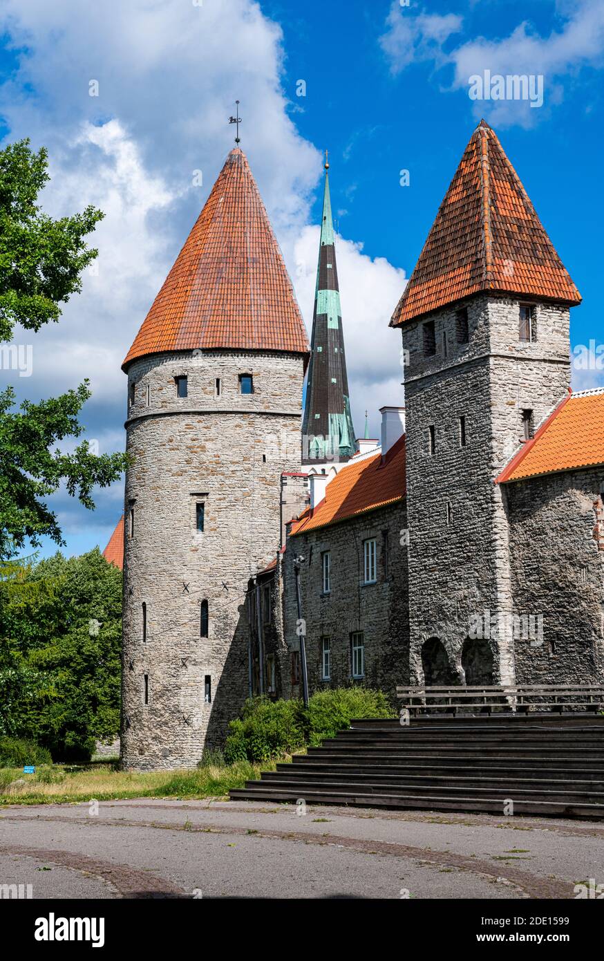 City walls of the Old Town of Tallinn, UNESCO World Heritage Site ...
