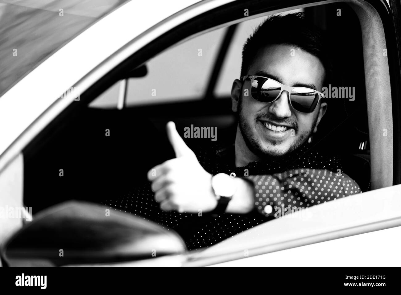 People showing hands up Black and White Stock Photos & Images - Alamy