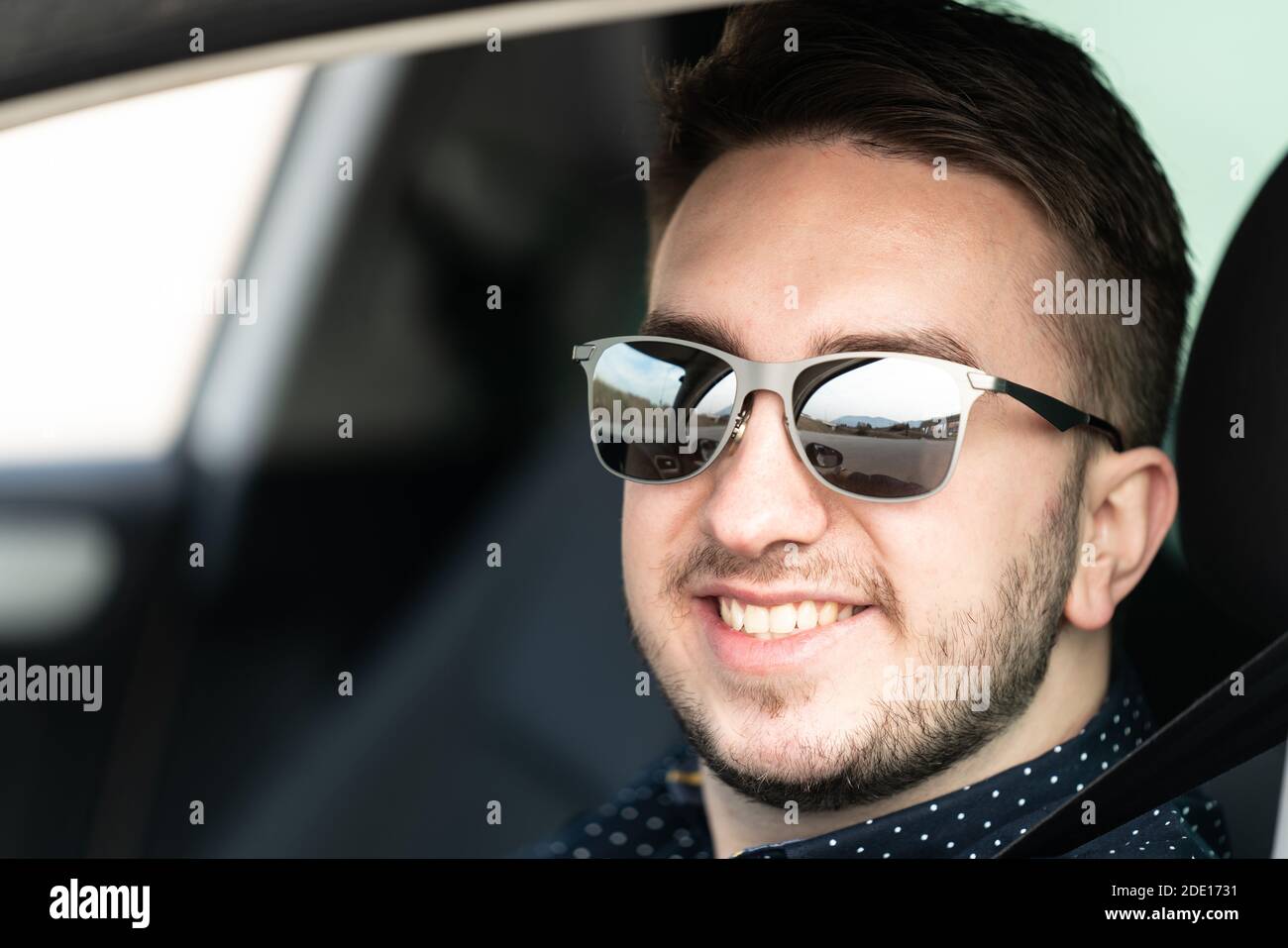 Person learning to drive hi-res stock photography and images - Alamy