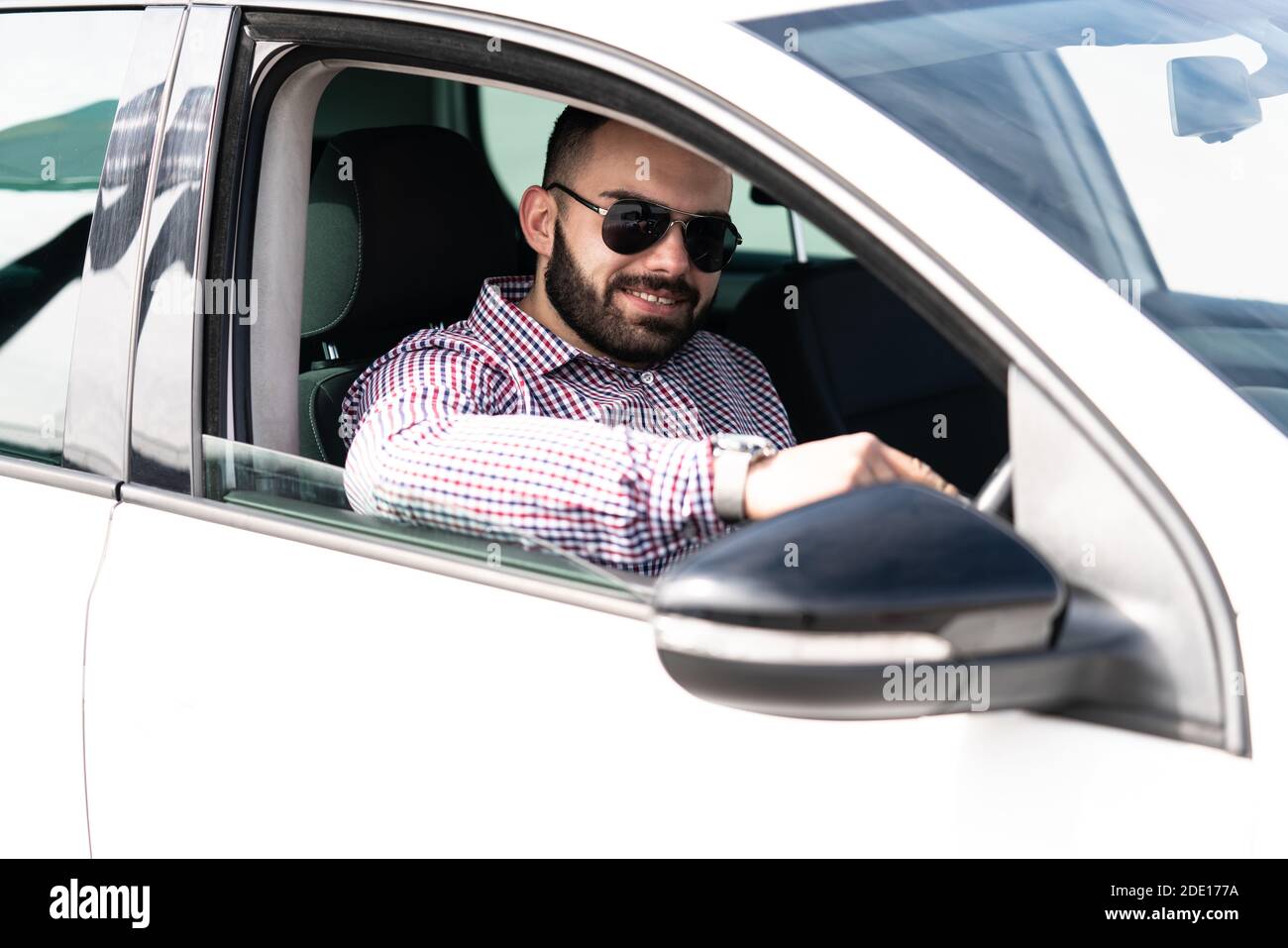 Male learning to drive hi-res stock photography and images - Alamy