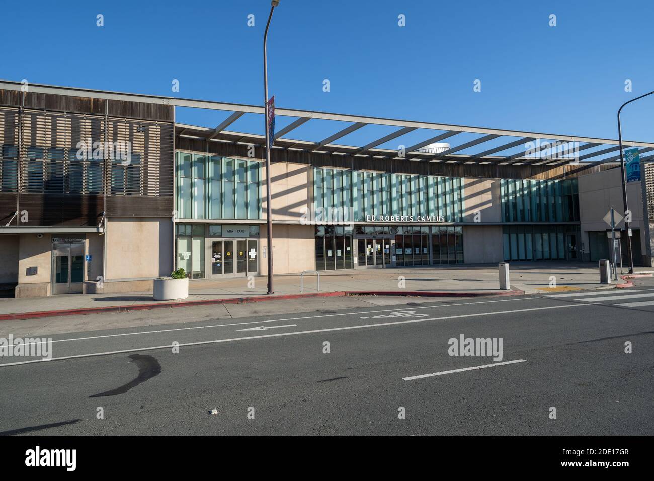 Views Around Ed Roberts Campus Berkeley Stock Photo - Alamy