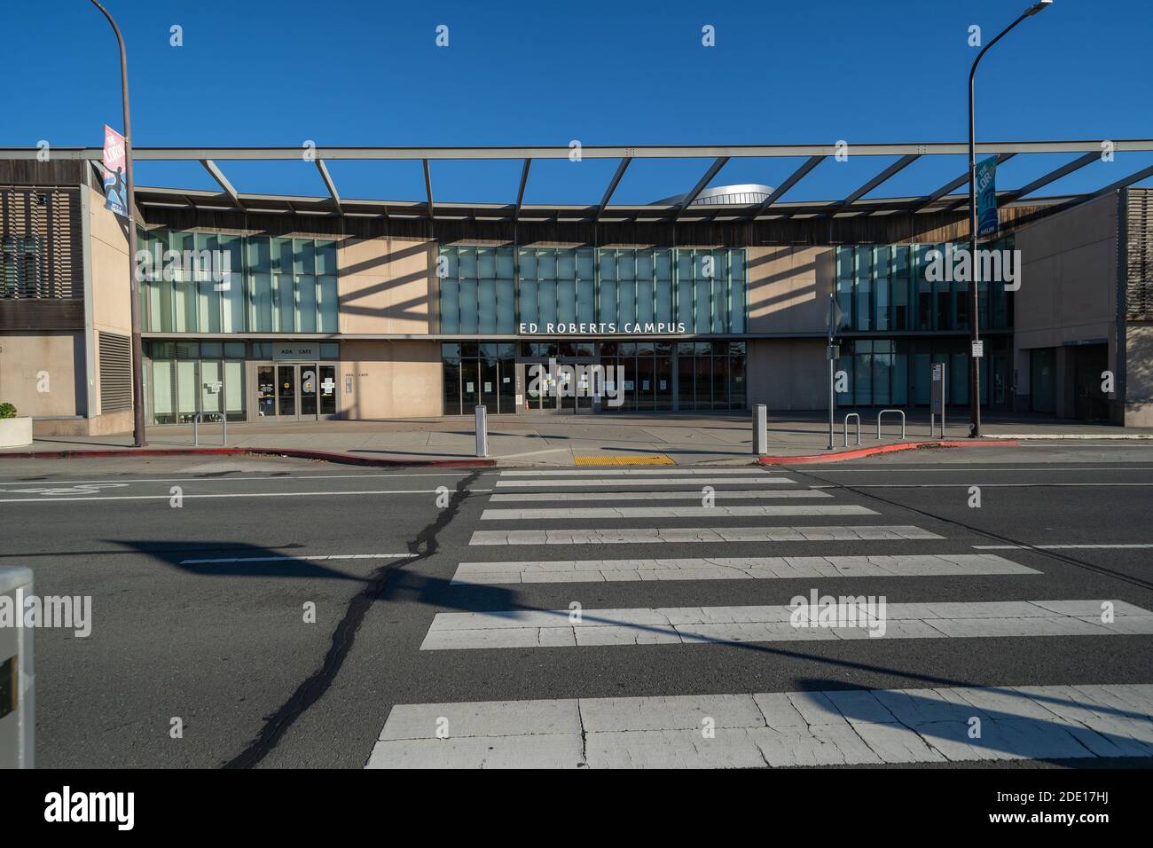 Berkeley community center hi-res stock photography and images - Alamy