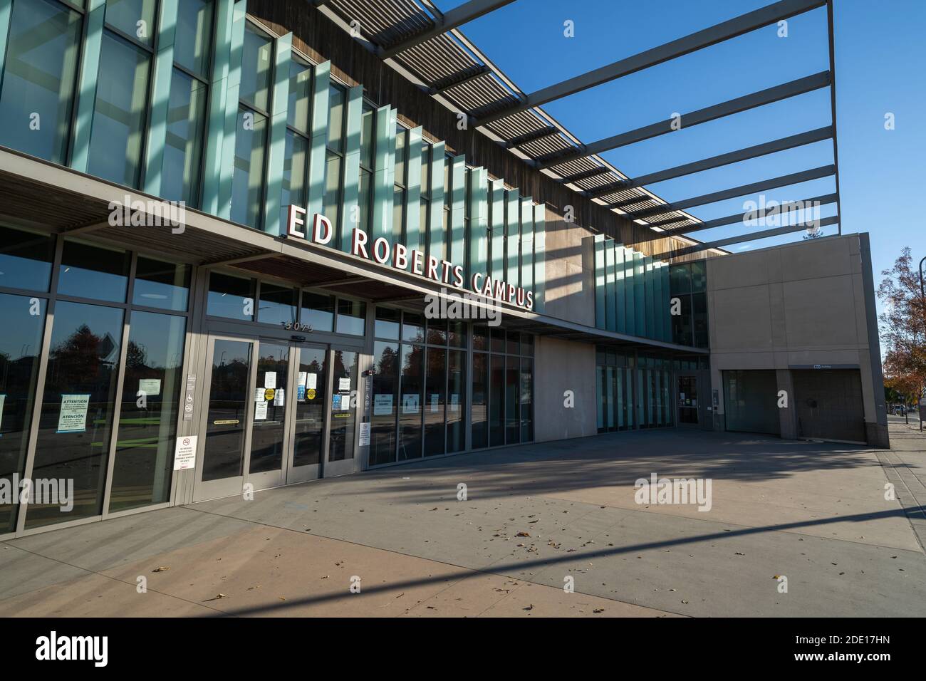 Campus development hi-res stock photography and images - Alamy