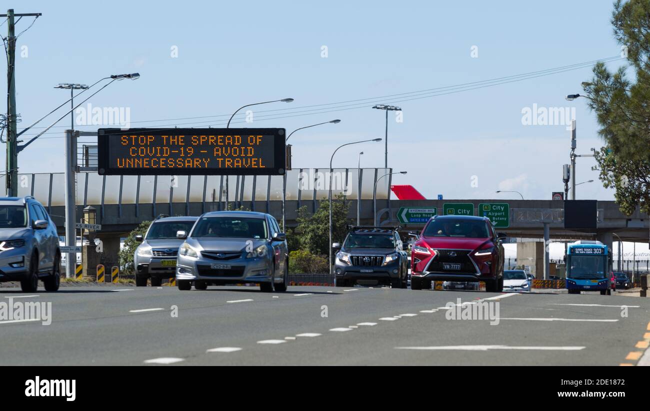 Qantas signage sydney airport hi-res stock photography and images - Alamy