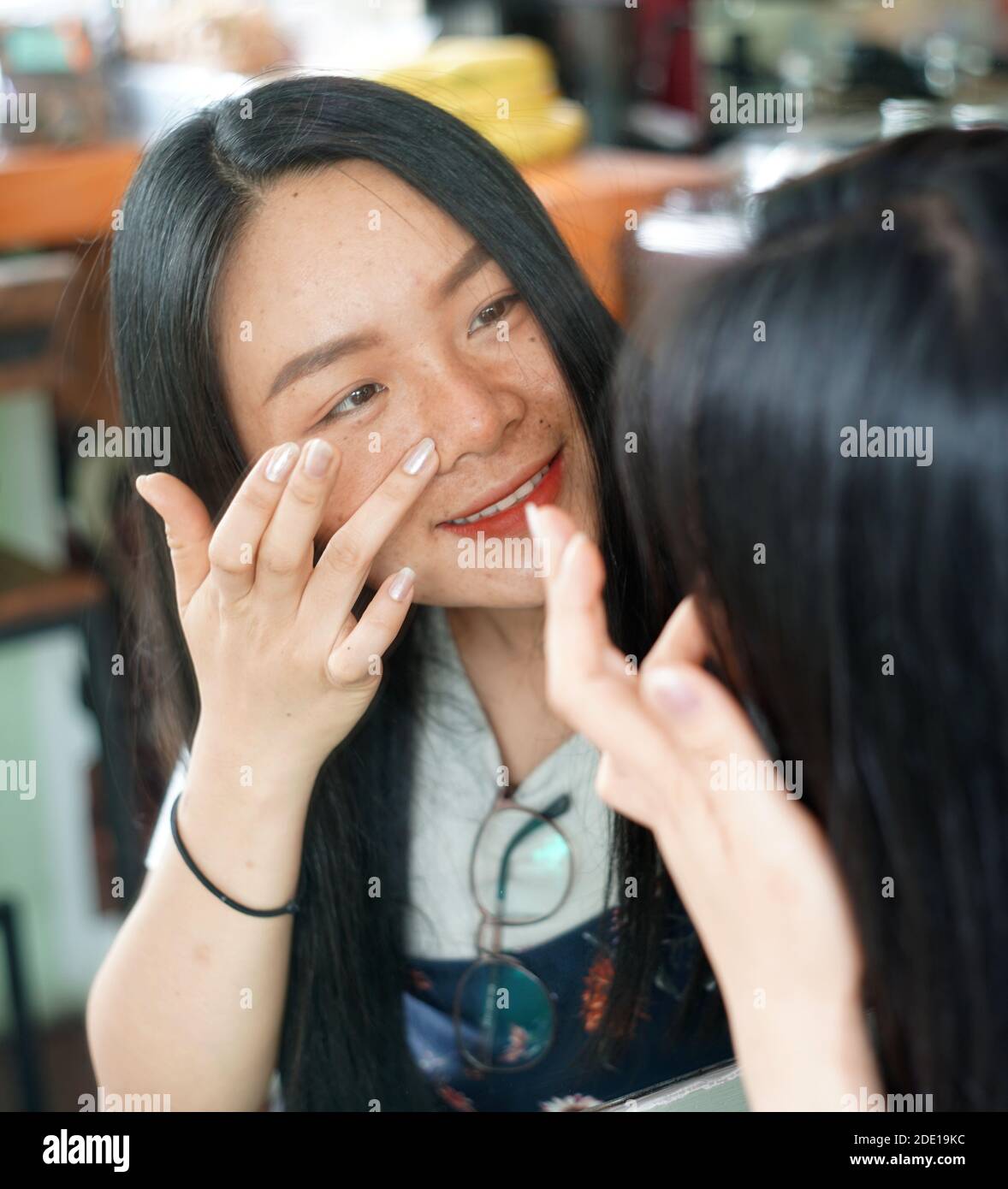 Smile after hi-res stock photography and images - Alamy