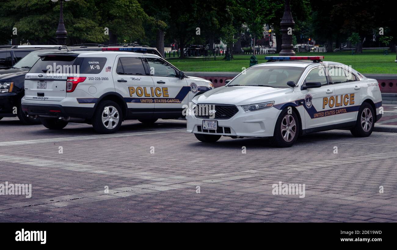Police cars security washington dc hi-res stock photography and images ...