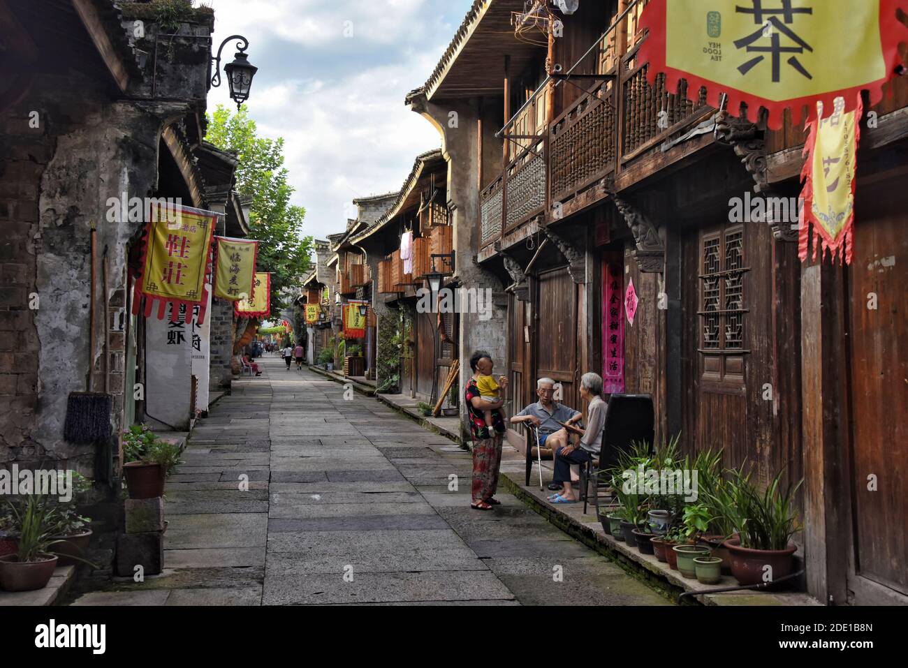 Old houses along Ziyang street in the old town, Linhai, Zhejiang ...