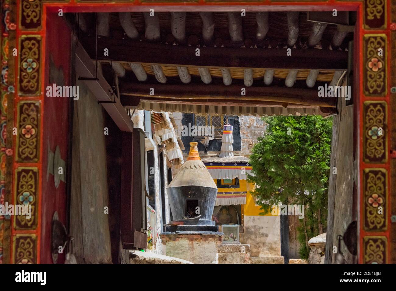 Sera Monastery, one of the great three Gelug university monasteries of ...
