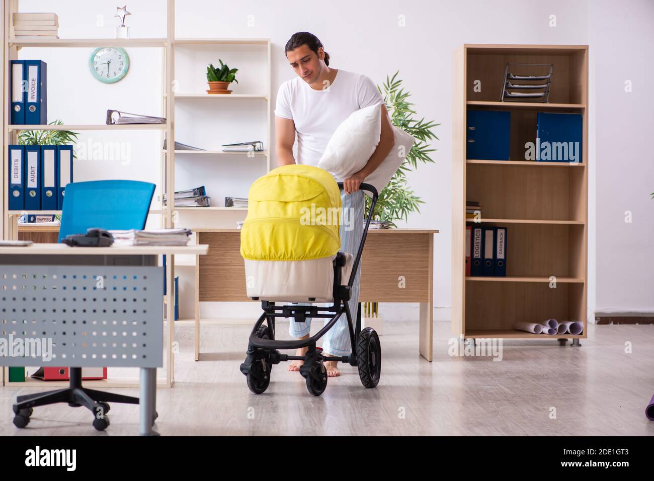 Paternity case hi-res stock photography and images - Alamy