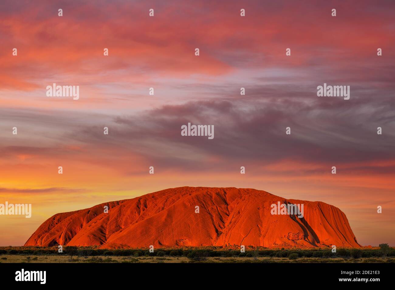 Aboriginal and non aboriginal people hi-res stock photography and ...