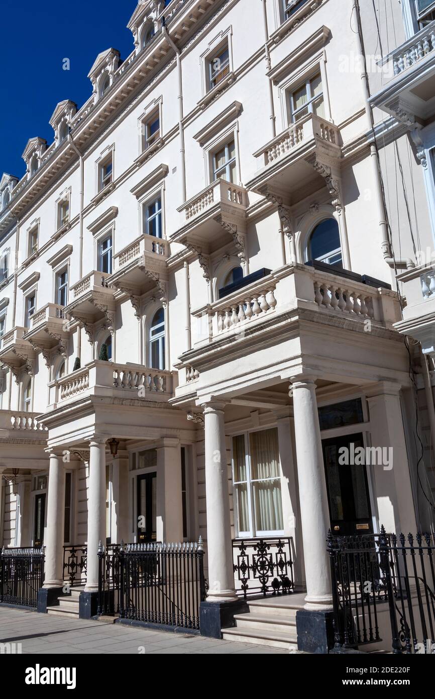 Victorian balcony london hi-res stock photography and images - Alamy