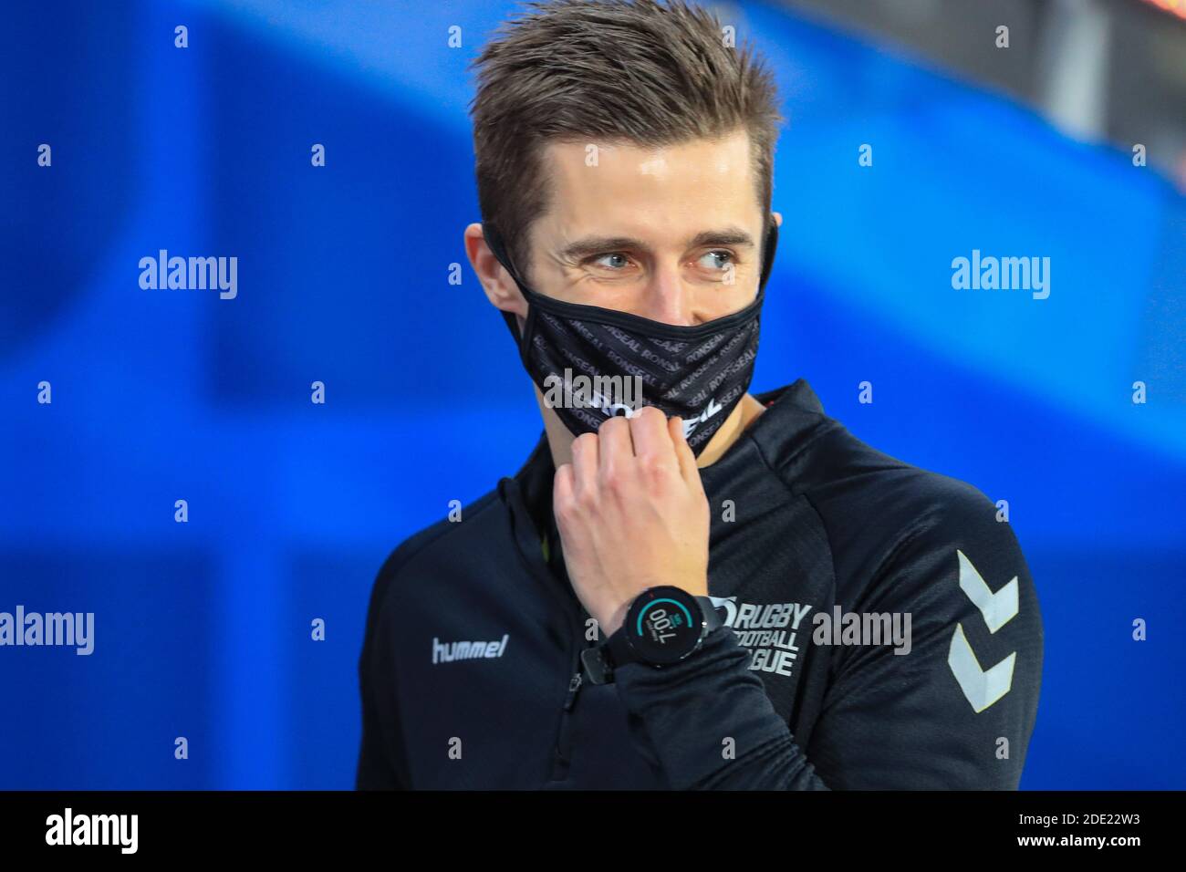 Match Referee Chris Kendall wearing his face mask as he inspects the ...