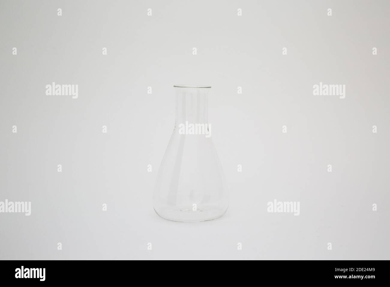 Scientific laboratory glass erlenmeyer flask isolated on white ...