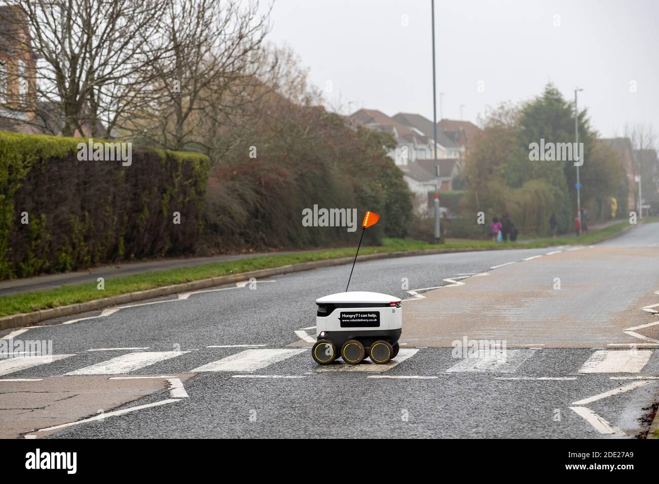 Starship robot hi-res stock photography and images - Alamy