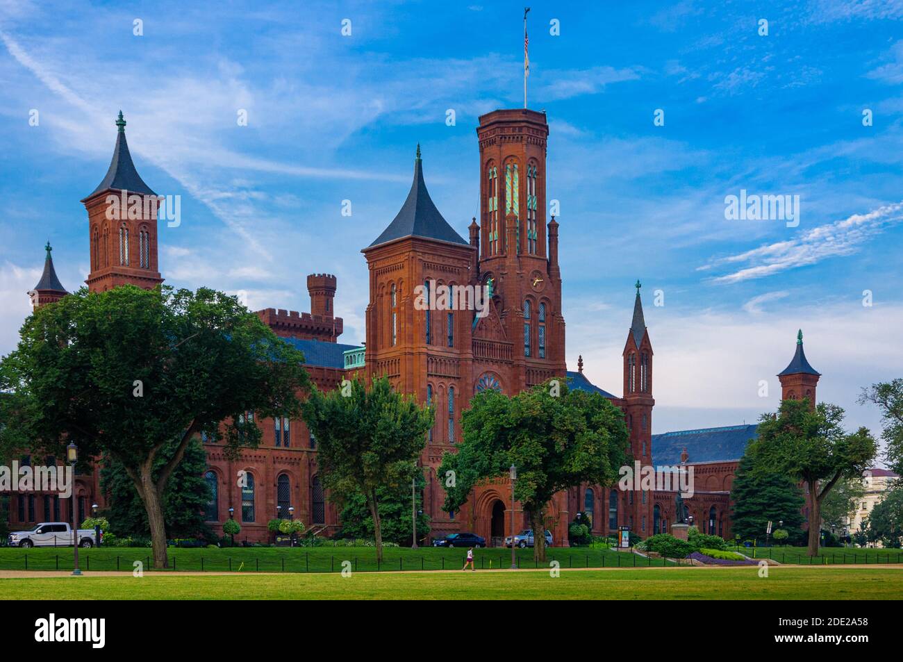 Red brick castle hi-res stock photography and images - Alamy