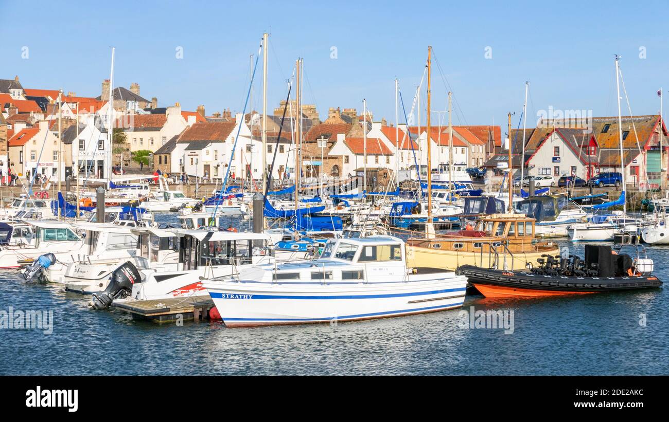 Fife fishing boats hi-res stock photography and images - Alamy