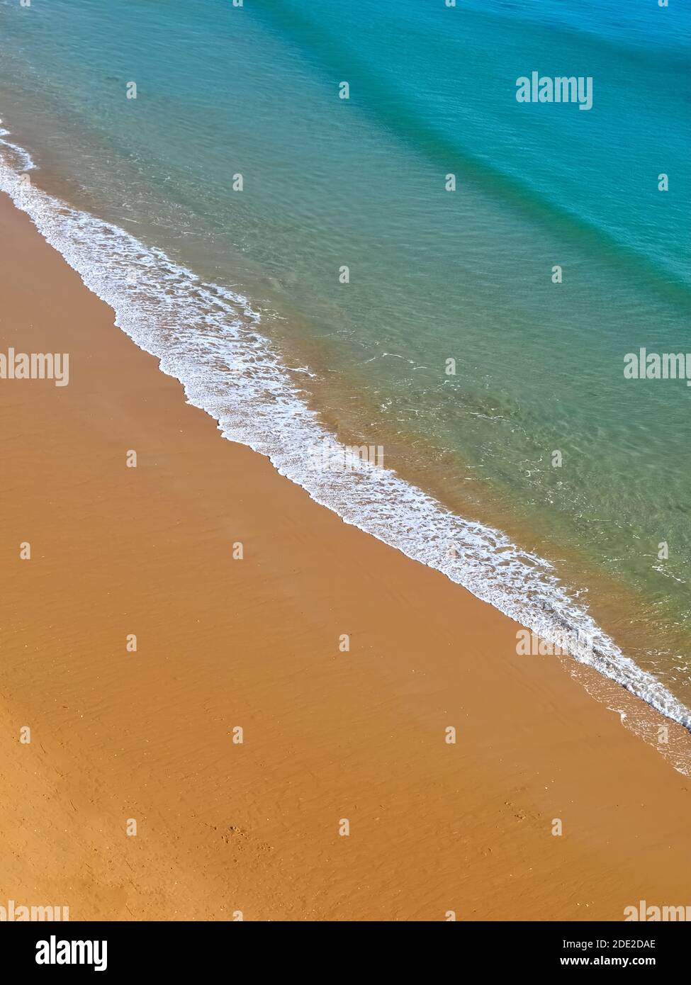 Red ocean hi-res stock photography and images - Alamy