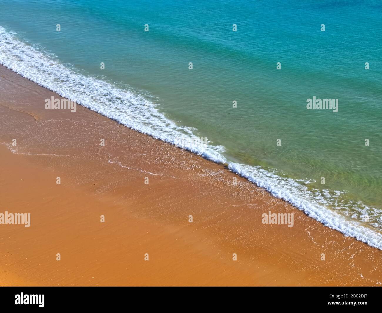 Water meets the beach hi-res stock photography and images - Alamy
