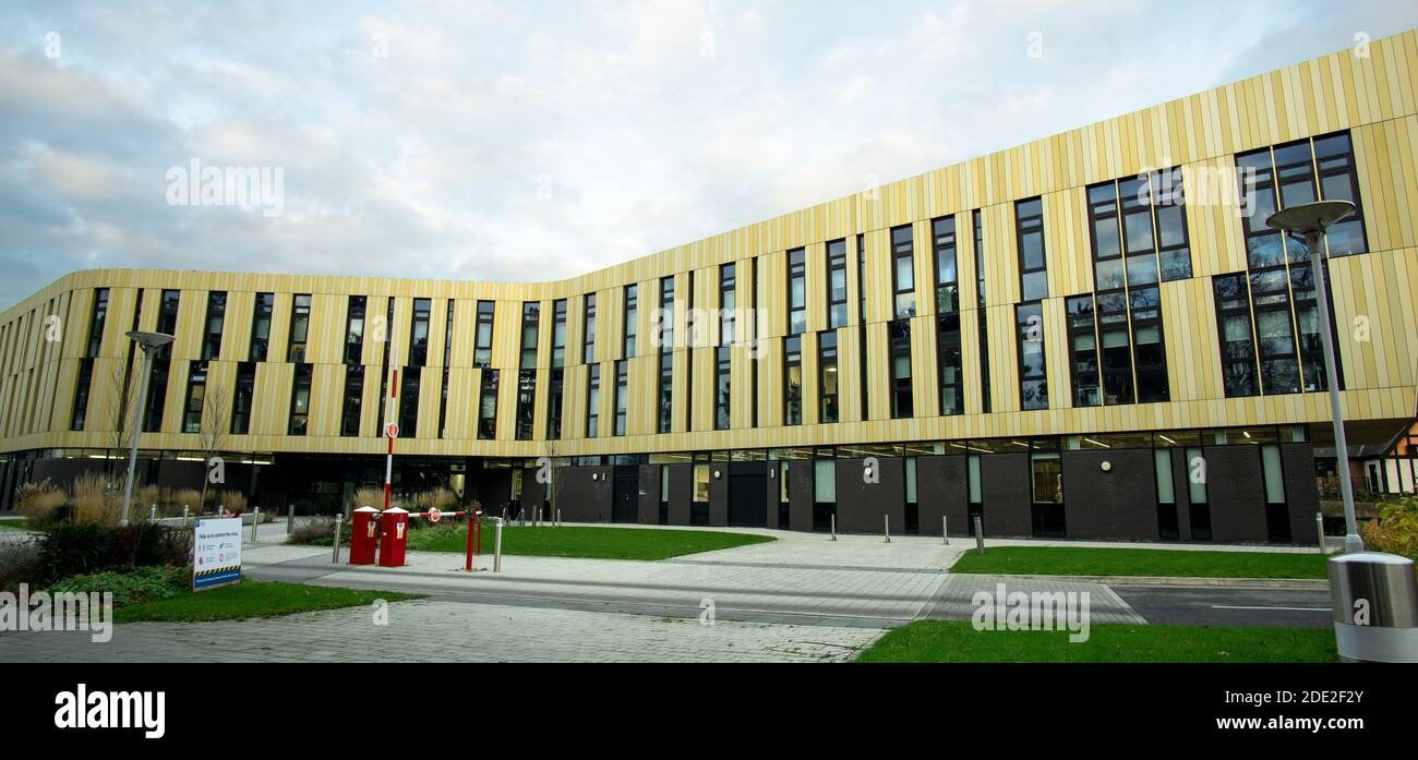 Modern university building example Stock Photo - Alamy