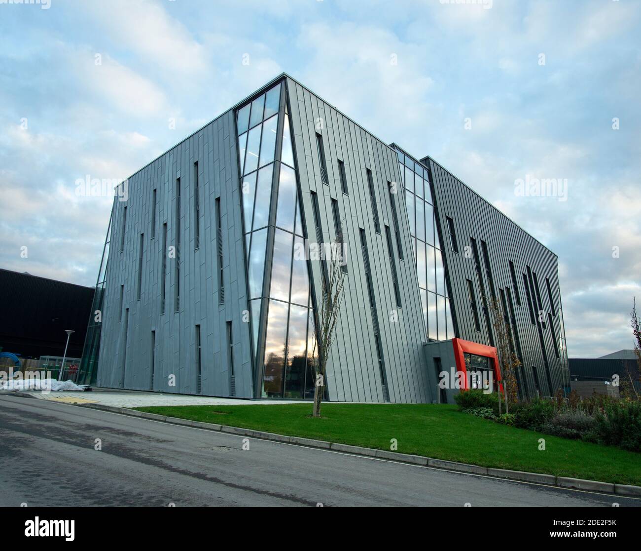 Contemporary architecture on a university building Stock Photo - Alamy