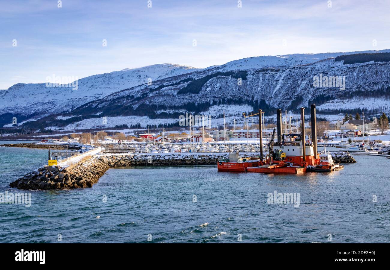 cruising to Nesna at the Norwegia Sea Stock Photo - Alamy