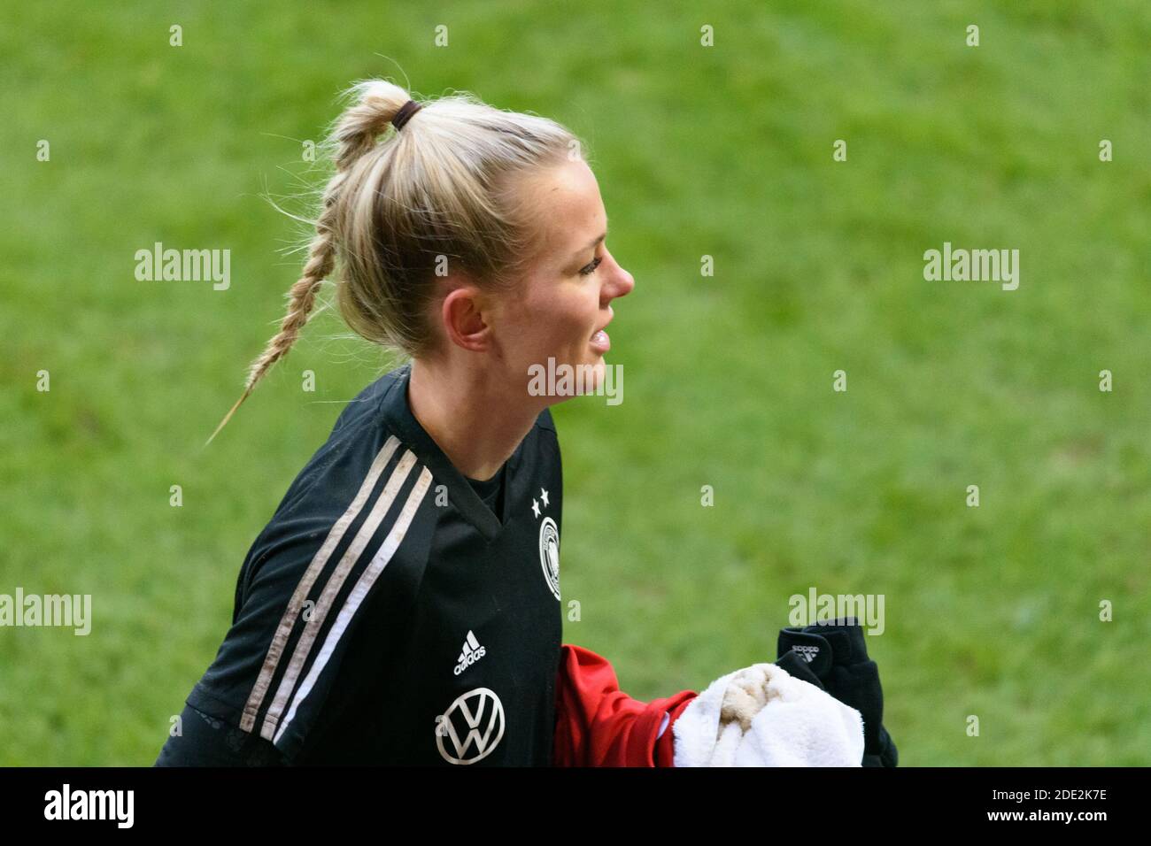 Merle Frohms (#1 Germany) on her way to the dressing romm before the ...
