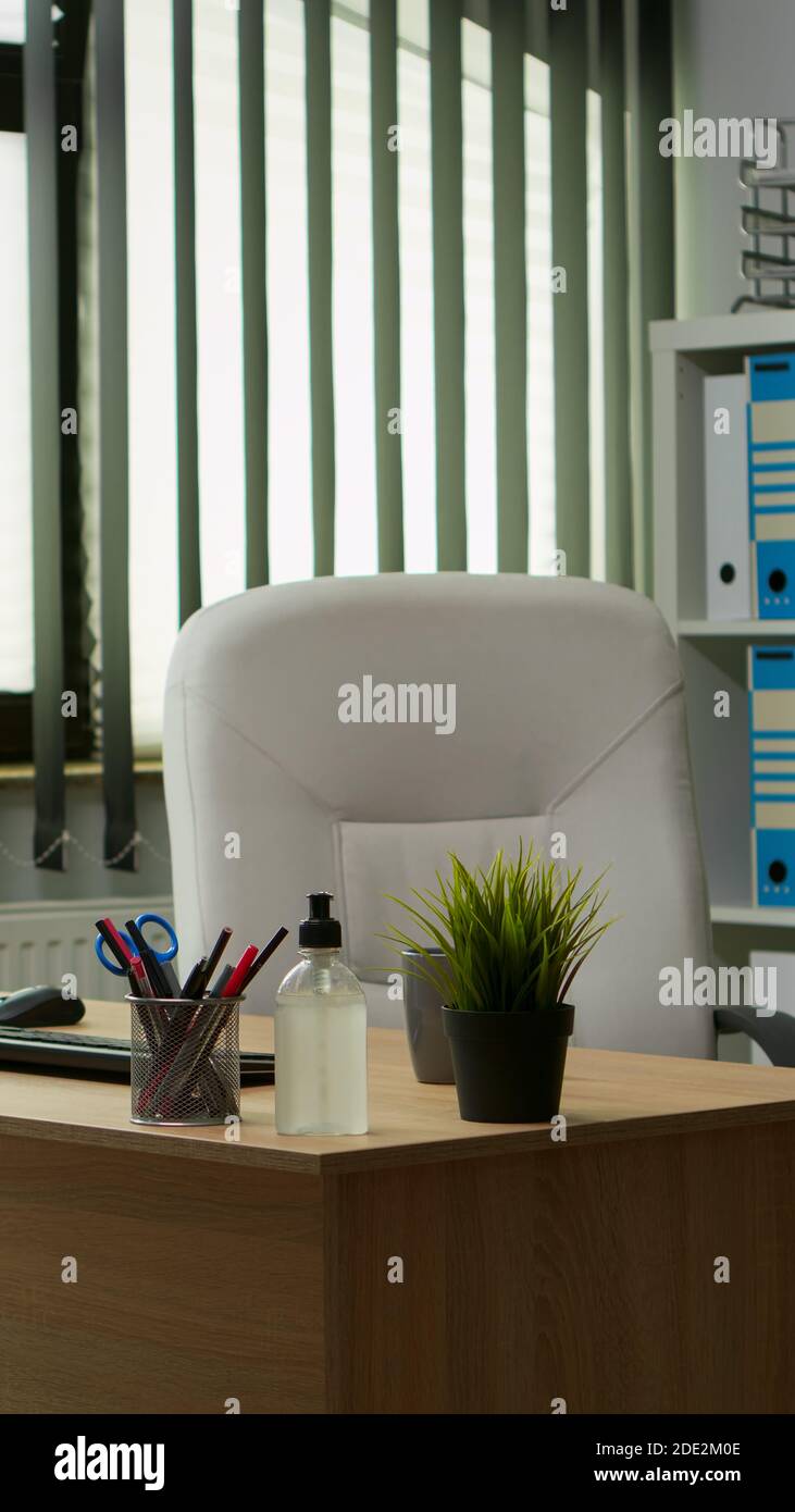 Desk office in empty business room Stock Photo - Alamy