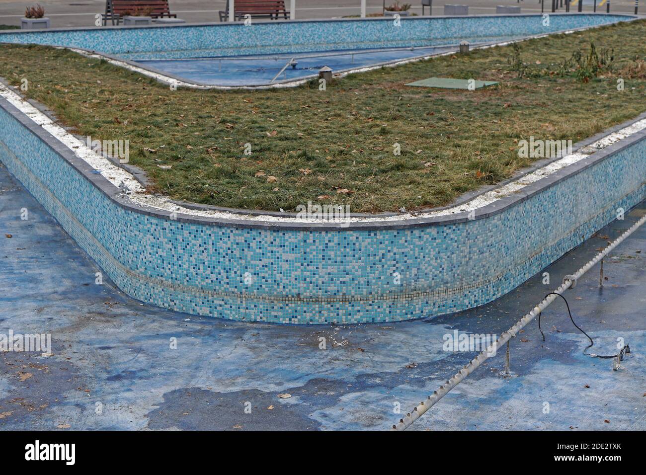 Empty fountain without water at winter tiles restauration Stock Photo ...