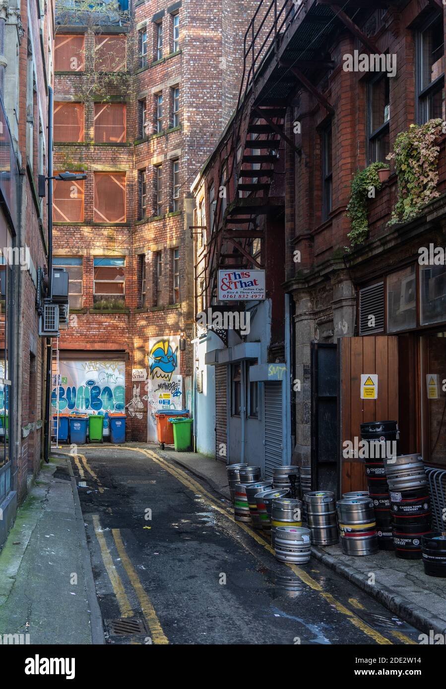 back alley, northern quarter, manchester Stock Photo - Alamy