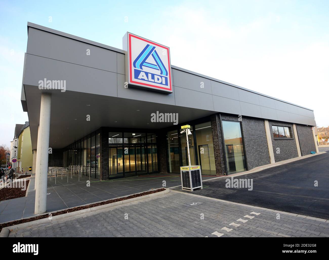 Karl Albrecht Aldi High Resolution Stock Photography and Images - Alamy