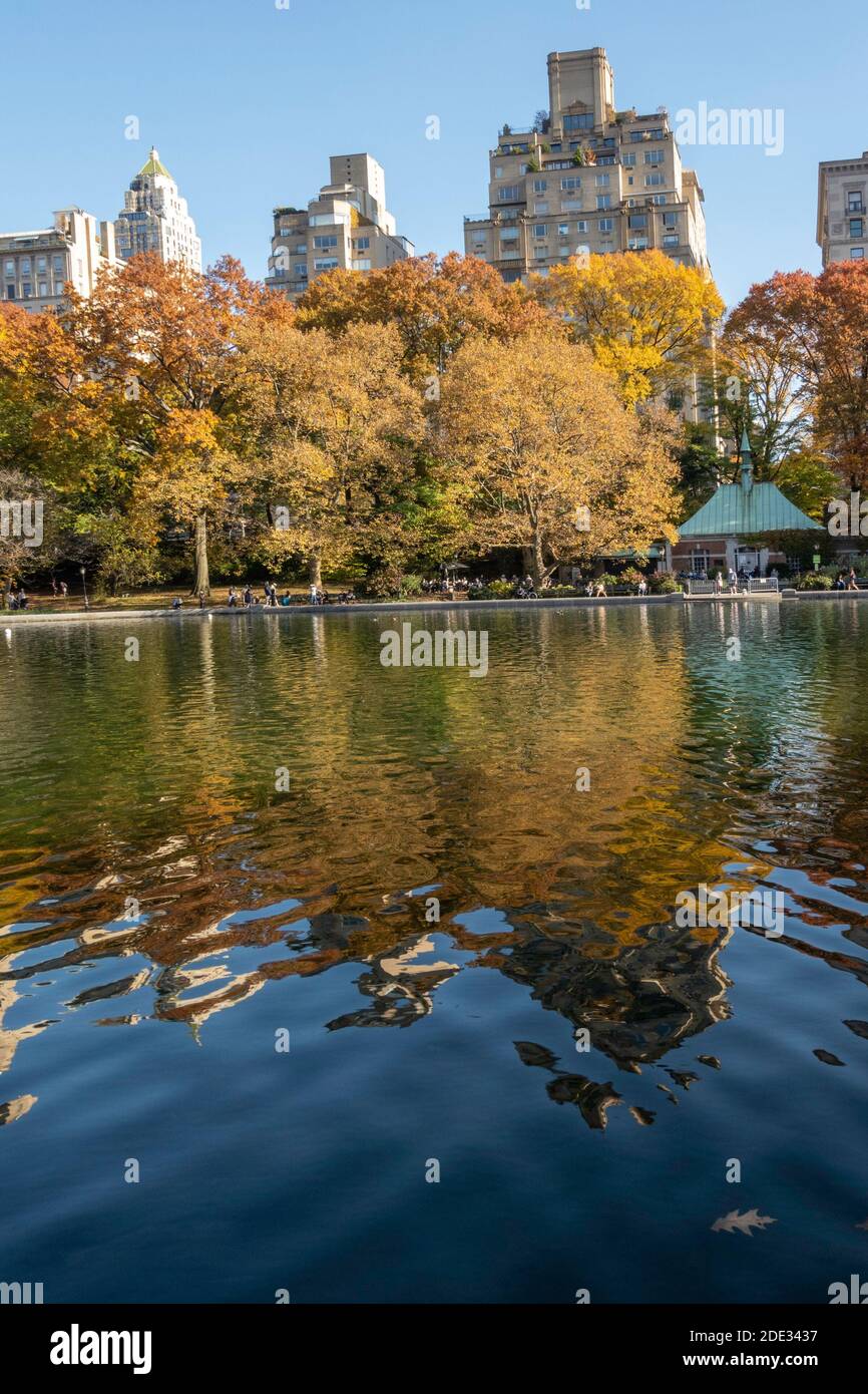 Conservatory Water in Central Park, New York City, USA Stock Photo - Alamy