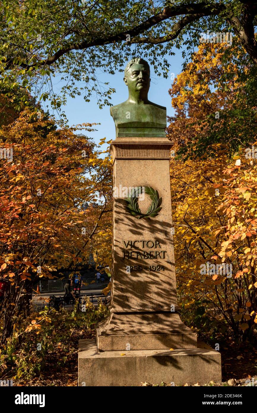 Victor Herbert Bust in Central Park, NYC 2020 Stock Photo - Alamy