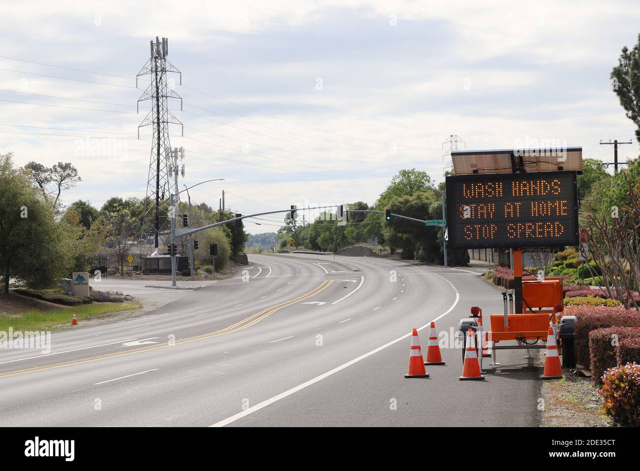 Corona virus warning hi-res stock photography and images - Alamy