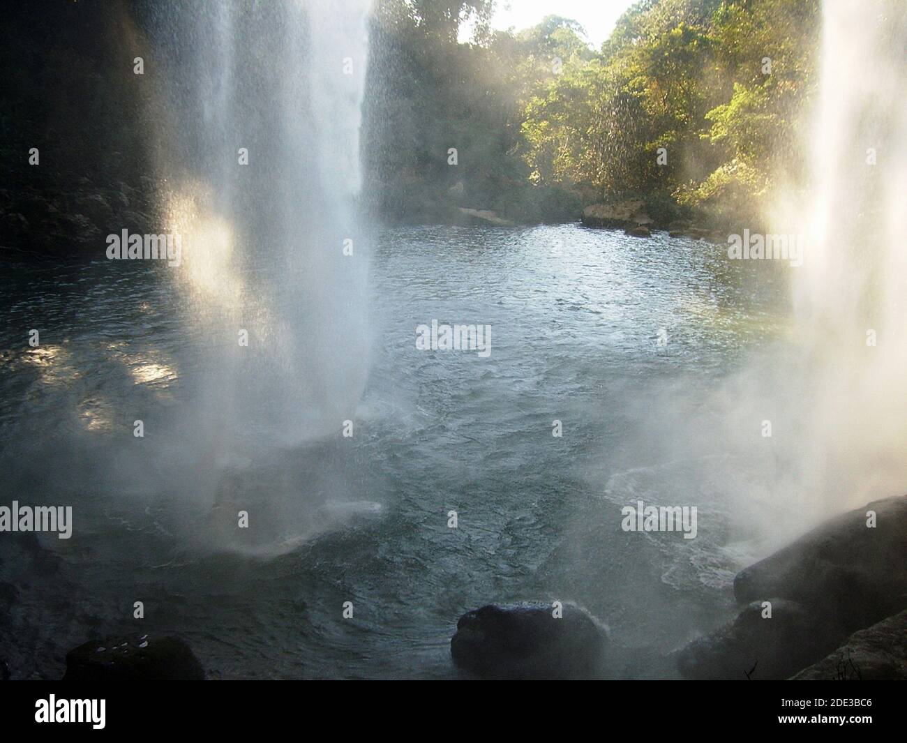 Chute centrale hi-res stock photography and images - Alamy